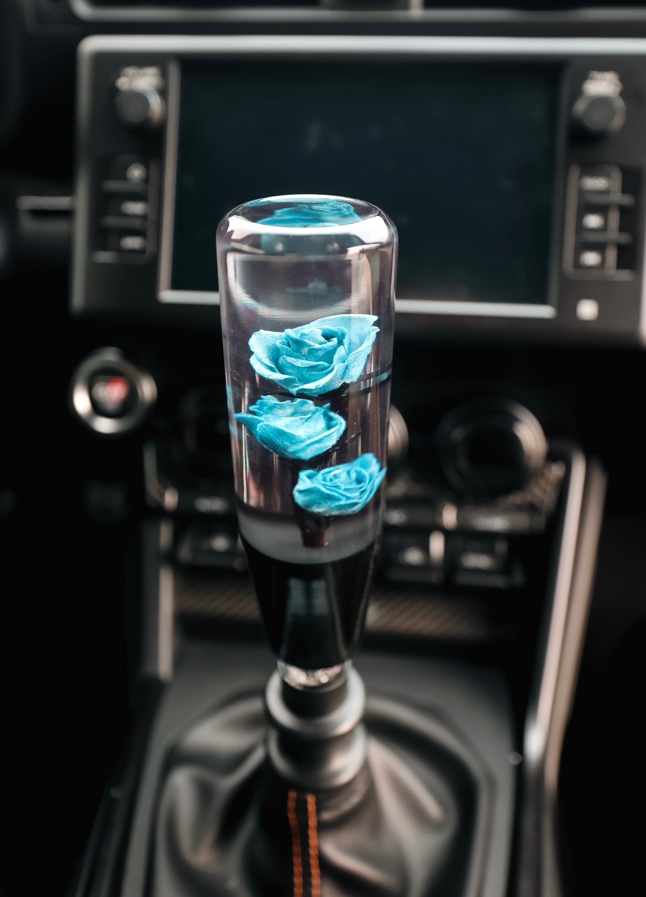 Blue Clear Roses Shift Knob – Loweredempire